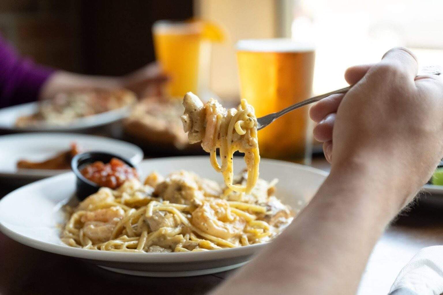 Pizza vs. Pasta: The Italian Food Showdown | Green Mill Restaurant & Bar